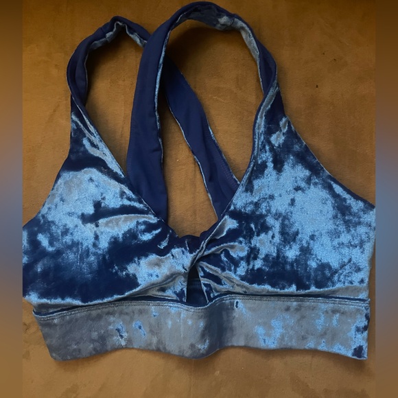 Fabletics | Tops | Fabletics Sports Bra Its A Size Medium Only Worn ...